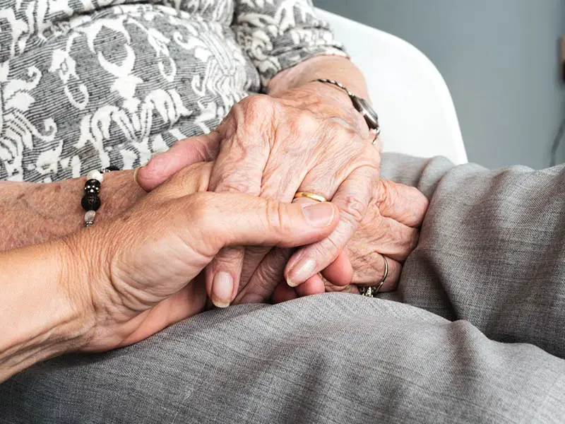 Encouraging Things To Say To A Sick Family Member LF